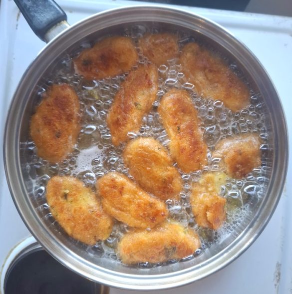 Crispy Cheese and Potato Croquettes Recipe - WarningSugaryGoodness